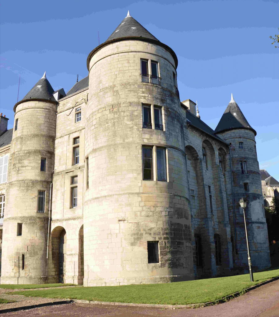 HISTOIRE DU CHATEAU - Château de Montataire
